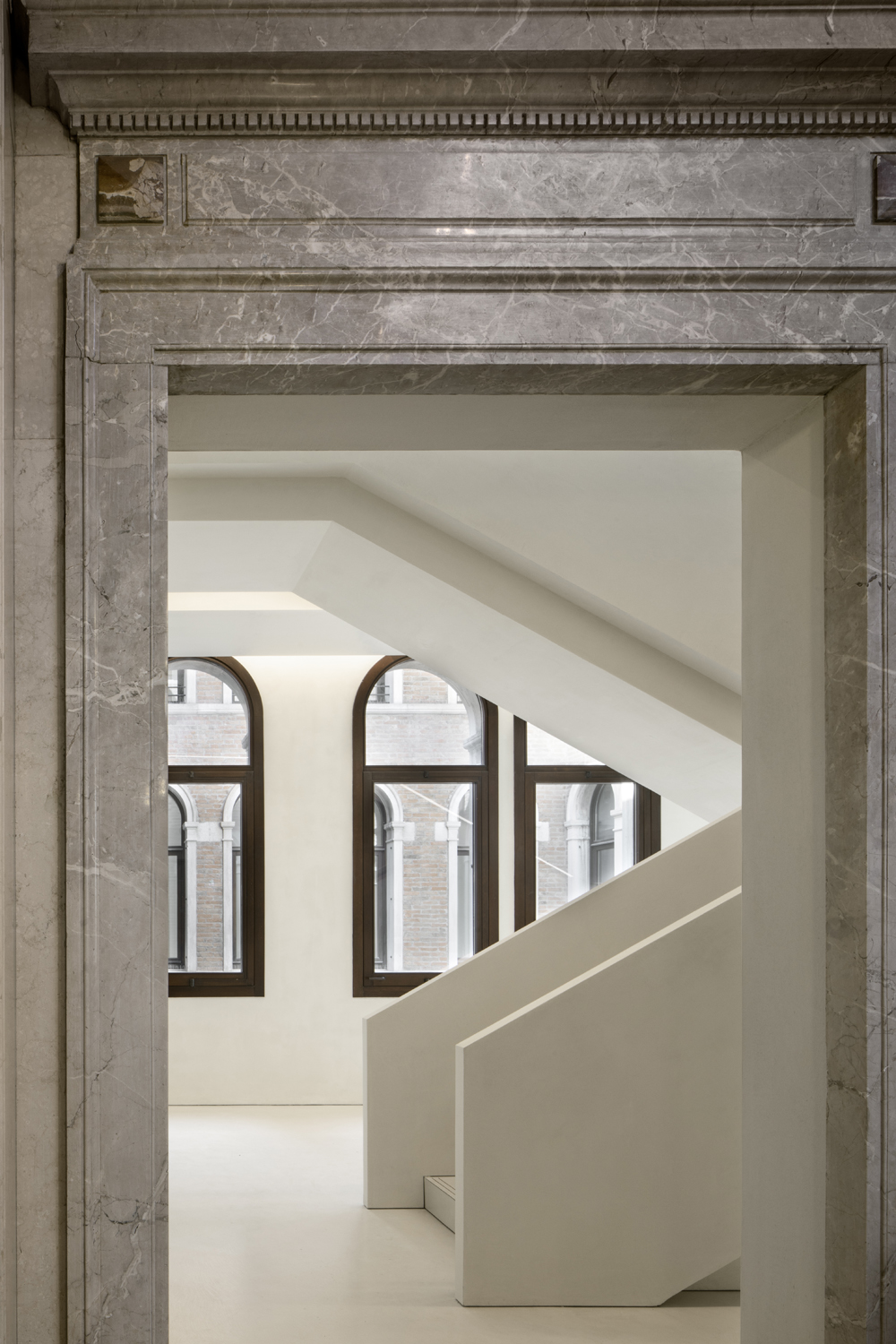 Guiding Architects | David Chipperfield Architects restaurieren die ...
