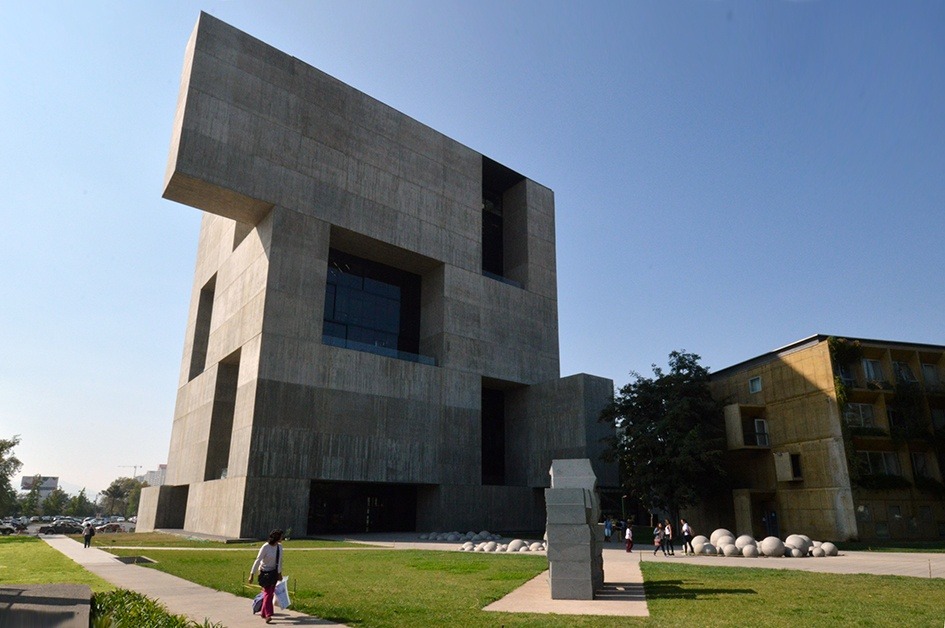 Guiding Architects | Santiago de Chile, Showcase of the Chilean ...