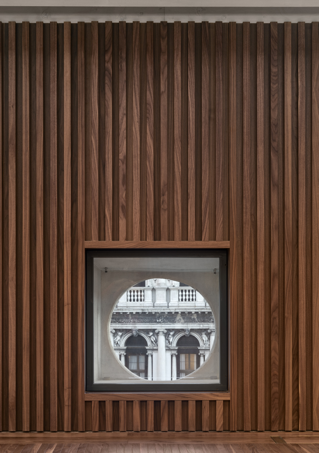 Guiding Architects | David Chipperfield Architects restaurieren die ...