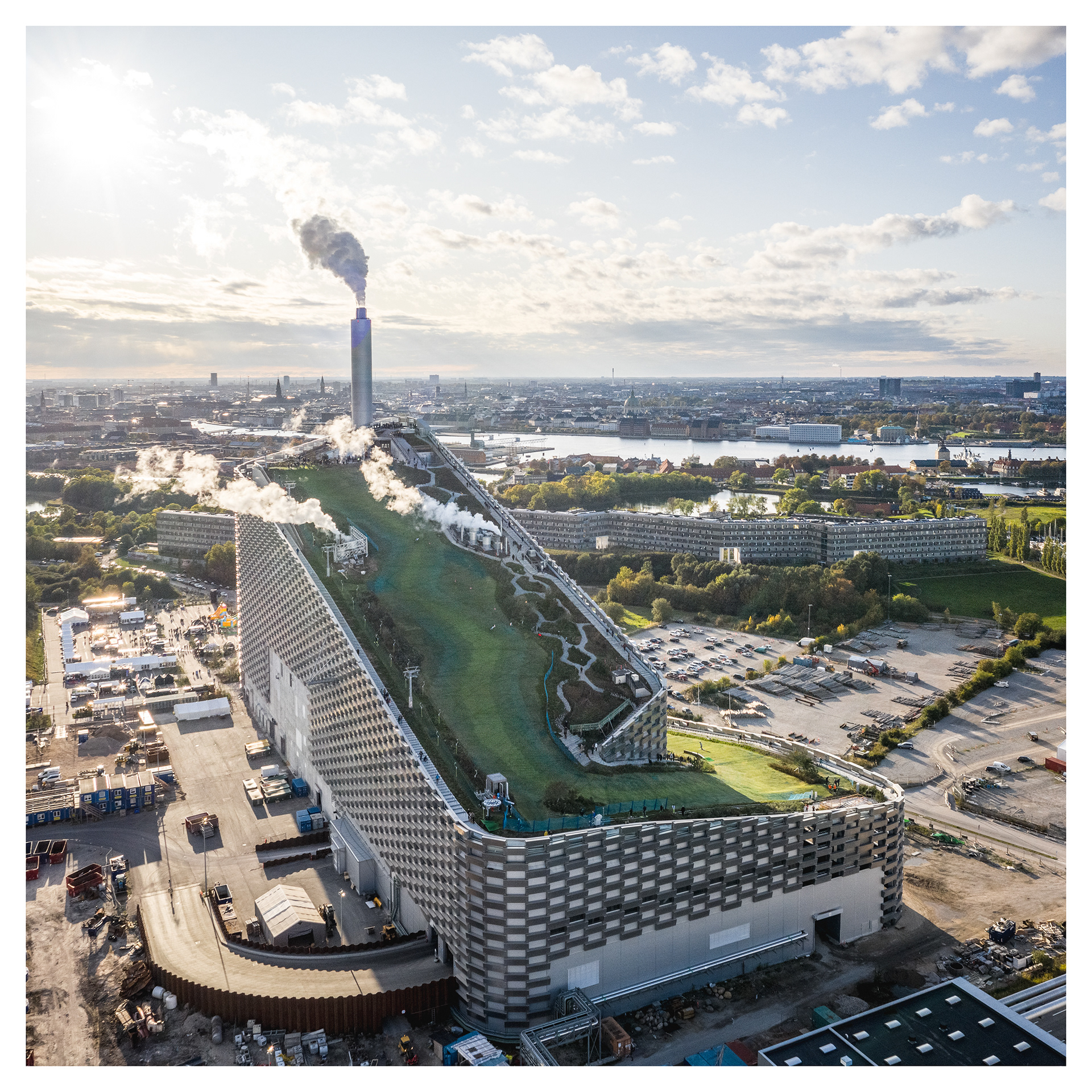 SLA‘s landscape. Photo by: ©scaledenmark.dk - Guiding Architects