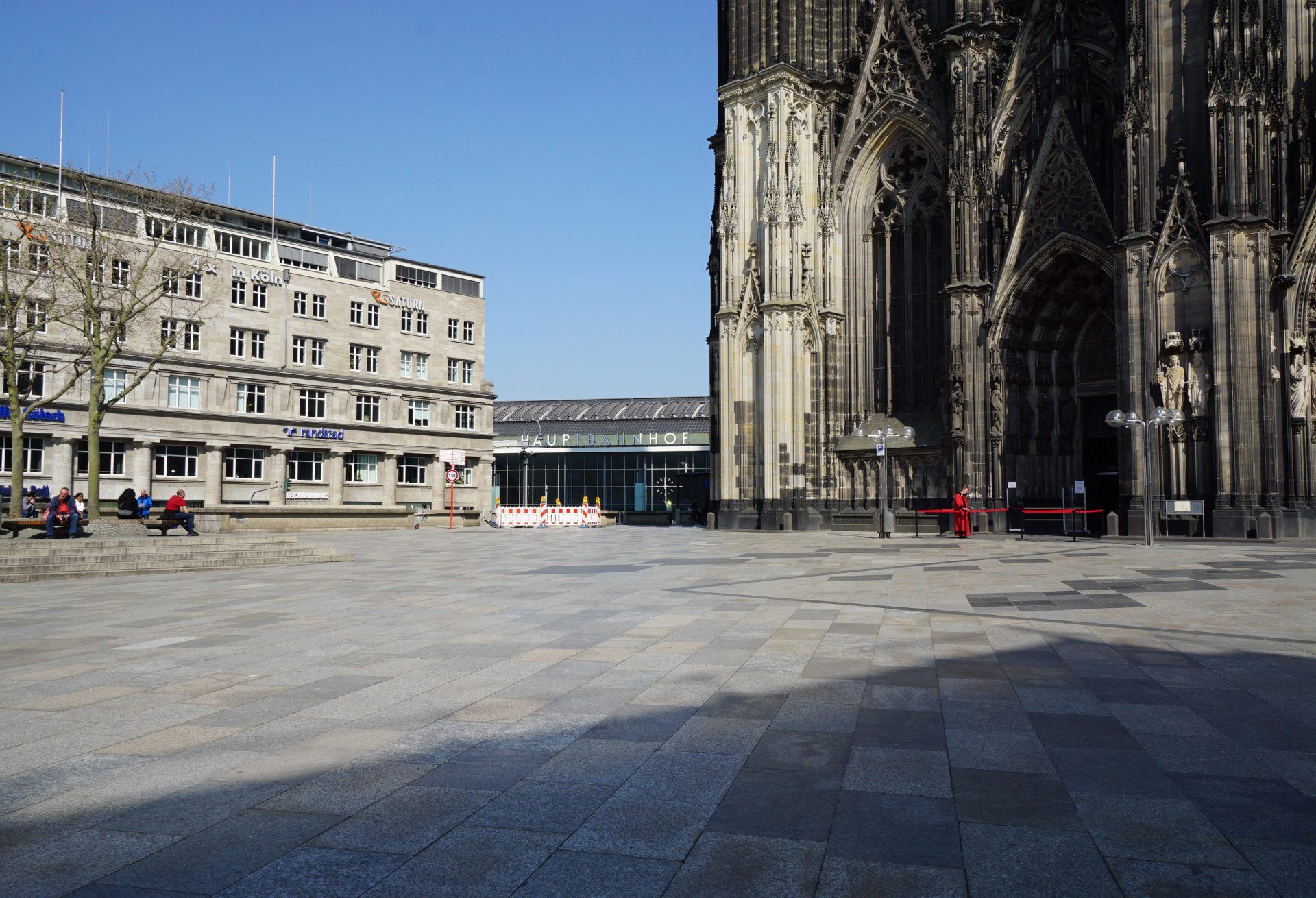empty-cathedral-plate - Guiding Architects