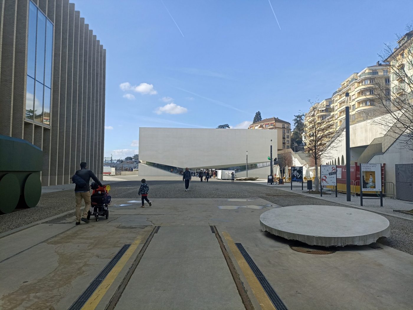 The New Art District Lausanne: Plateforme 10 - Guiding Architects